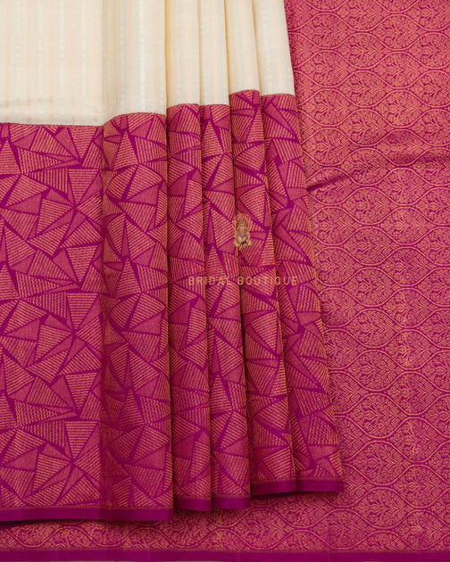 The Significance of Color in Wedding Silk Sarees – Kuberan Silks